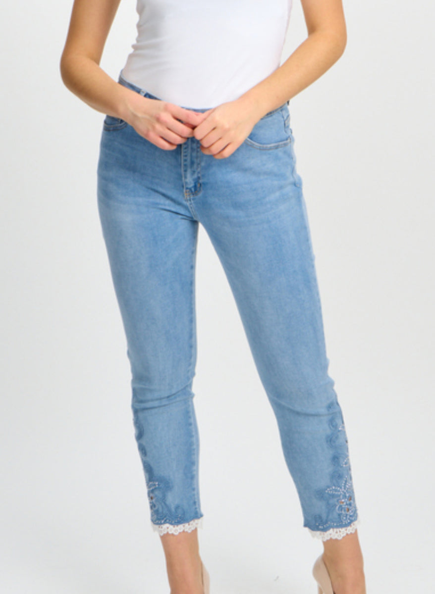 Lite Blue Denim Button Front Jeans w/Daisy Cutout, Bling Accent and Fl ...